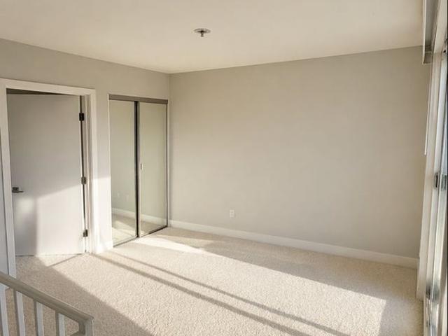 Loft bedroom for rent