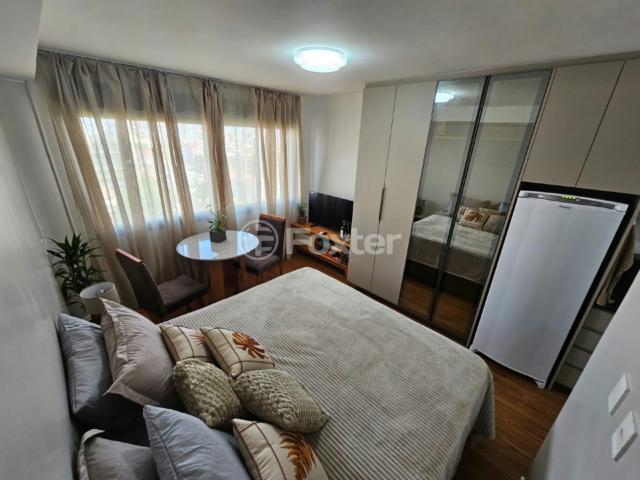 Apartamento com 1 dormitórios em Porto Alegre