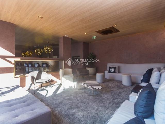 Loft com 1 quarto e 27m² para alugar em Mont Serrat, Porto Alegre