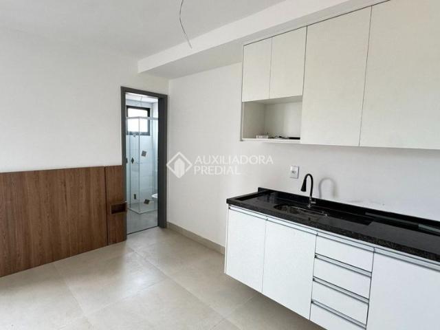 Loft com 1 quarto e 23m² para alugar em Santa Terezinha, Santo André