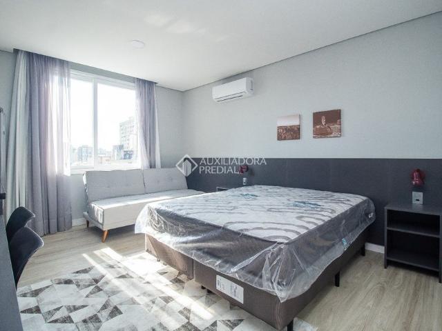 Loft com 1 quarto e 37m² para alugar em Centro Histórico, Porto Alegre