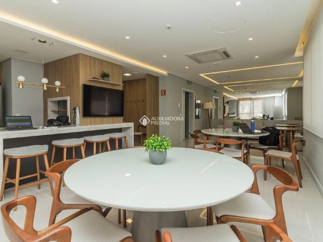 Loft com 1 quarto e 30m² para alugar em Partenon, Porto Alegre