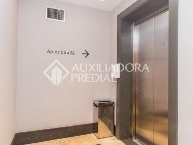 Loft com 1 quarto e 45m² para alugar em Petrópolis, Porto Alegre