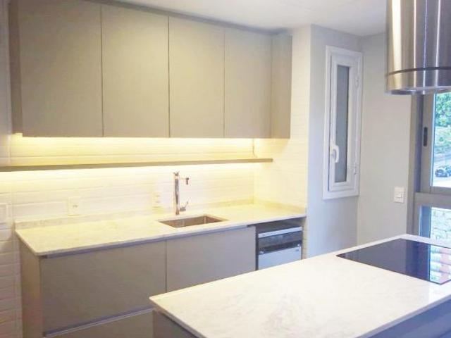 LOFT,com vaga bairro moinhos de vento