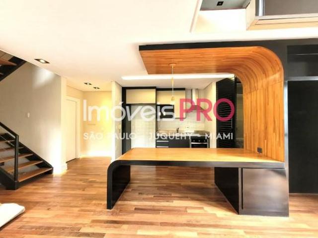 Loft com Pé direito duplo no panamby espetacular de 104m² em frente ao parque burle Max, com vista