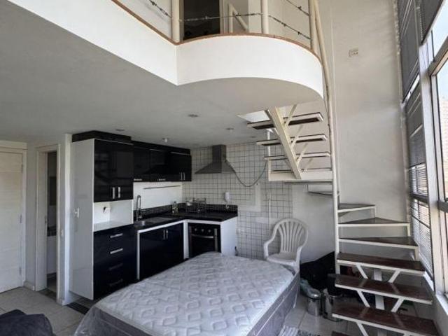 Loft duplex à venda com 1 suíte e 1 vaga em Santana