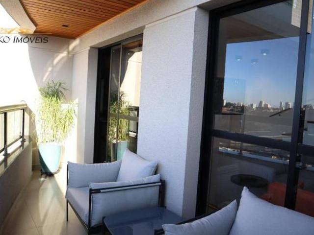 Loft duplex condomínio Tarsila Loft no Jardim Aquarius, são 94 m²