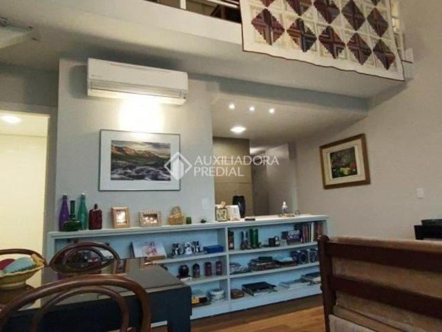 Loft Duplex mobiliado, churrasqueira e 2 garagnes, a venda no Trend Orla