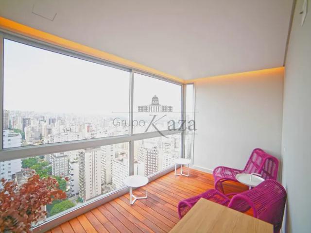 Loft duplex para aluguel e venda possui 80 metros quadrados com 1 quarto