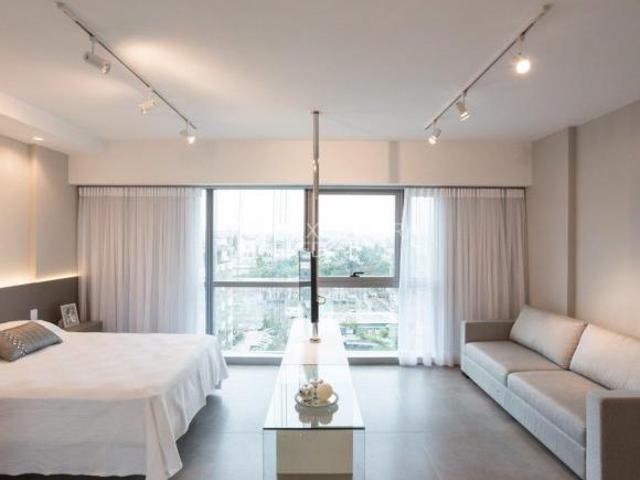 Loft decorado e mobiliado com requinte a venda no Bairro Praia de Belas