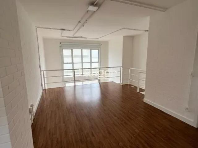 Loft para Venda 77.78m², 1 dormitório, sendo 1 suites, 2 vagas Moinhos de Vento