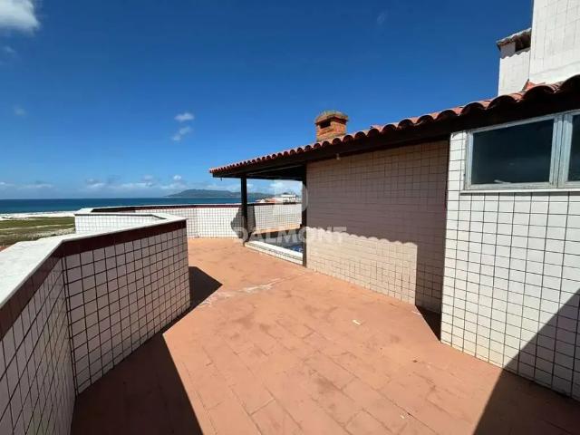 Loft para Venda em Cabo Frio/RJ Braga 3 Quartos