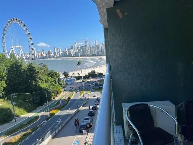 Loft para Venda em Balneário Camboriú/SC Pioneiros 1 Quartos