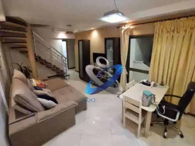 Loft para Venda em São José dos Campos/SP Jardim Satélite 4 Quartos