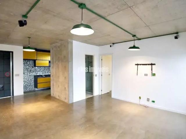Loft para Venda em São Paulo/SP Panamby 2 Quartos