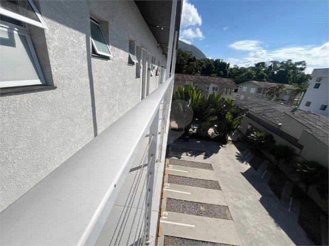 Loft para Venda em Ubatuba/SP Maranduba 1 Quartos