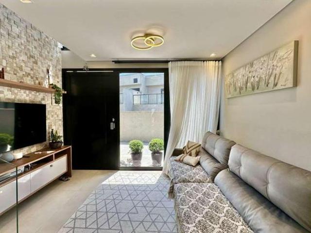 Loft triplex à venda em Granja Viana 69 m² com 2 suítes e 2 vagas