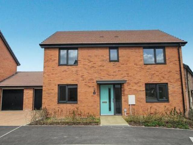 Lofthouse Lane, Bordon, 3 Bedroom Semi detached