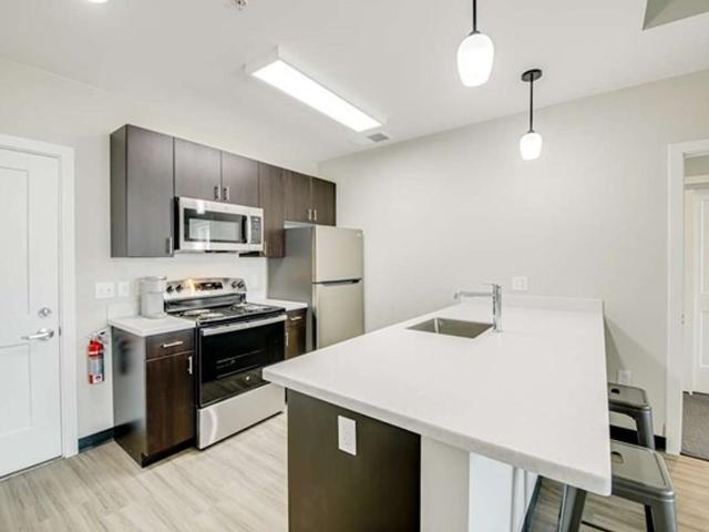 Lofton 1 Bedroom Apartment for Rent at 2611 E 3rd St, Bloomington, IN 47401 Green Acres