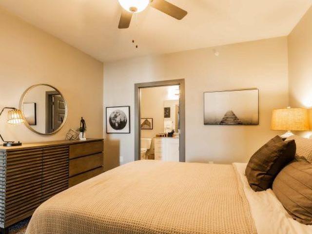 Lofts at Gateway Commons 1 Bedroom Apartment for Rent at 2130 Medical Center Pkwy, Murfreesboro, TN 37129