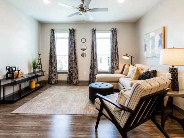 Lofts at Gateway Commons 2 Bedroom Apartment for Rent at 2130 Medical Center Pkwy, Murfreesboro, TN 37129