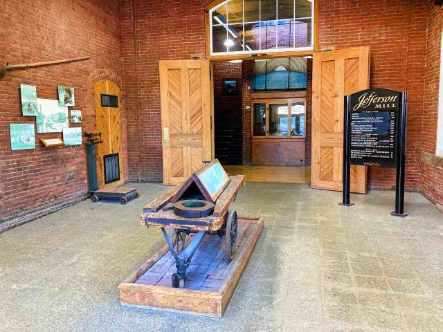 Lofts at Jefferson Mill 2 Bedroom Apartment for Rent at 670 N Commercial St, Manchester, NH 03101 Downtown Manchester