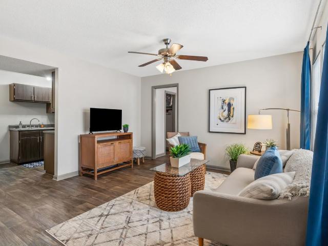 Lofts of Wilmington 1 Bedroom Apartment for Rent at 5208 Ringo Dr Apt 2, Wilmington, NC 28405