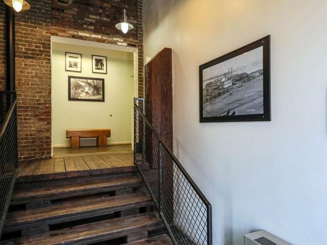 Lofts of Broadway 1 Bedroom Apartment for Rent at 419 Finzer St, Louisville, KY 40203 Smoketown