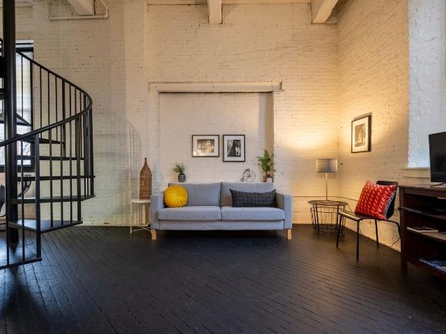 Lofts of Broadway 1 Bedroom Apartment for Rent at 419 Finzer St, Louisville, KY 40203 Smoketown