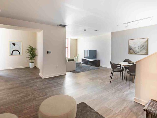 Lofts of Mount Washington 2 Bedroom Apartment for Rent at 200 Cowan St, Pittsburgh, PA 15211 Mount Washington