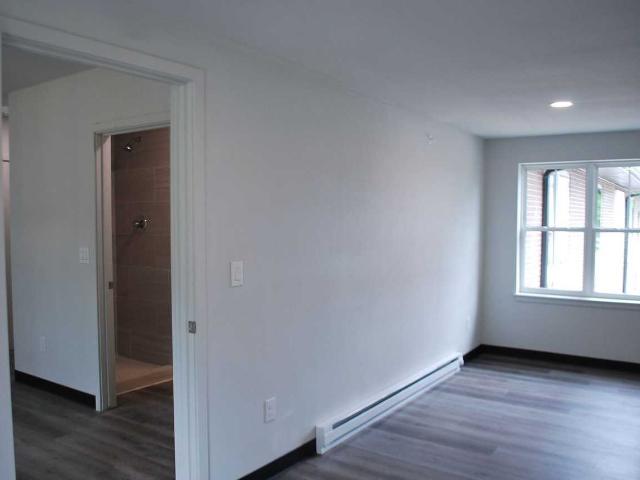 Lofts on 34th Studio Apartment for Rent at 1219 34th St, Des Moines, IA 50311 Drake