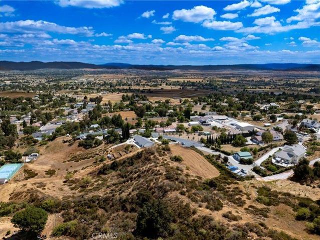 Lofty Ln, Cherry Valley, CA 92223
