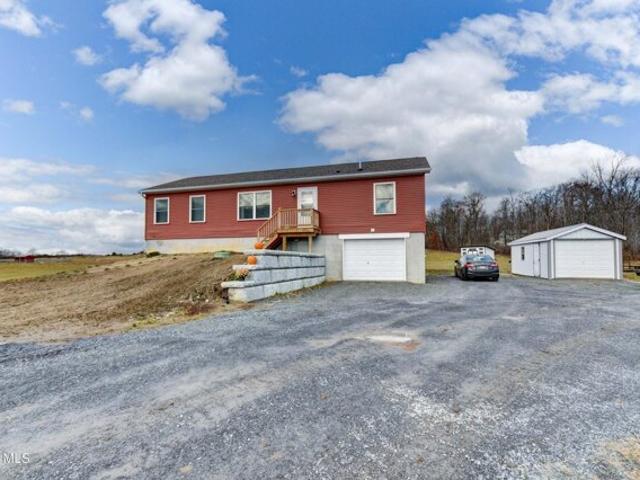 Log City Rd, Amsterdam, Home For Sale