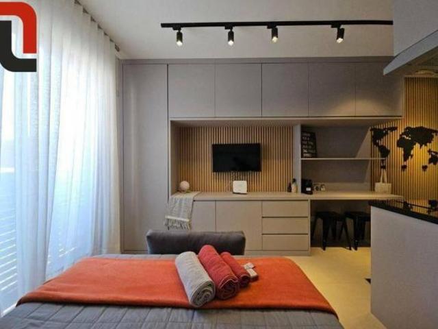 Log! Studio 25 m² Open Space no Centro