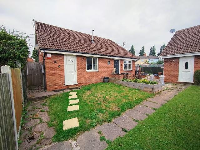 Logan Close, Dunstall, Wolverhampton WV10, 1 bed semi detached bungalow to rent, £750 pcm | PrimeLocation
