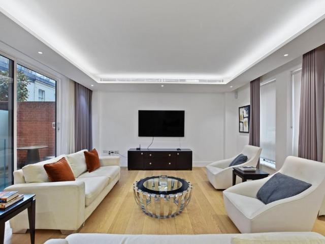 Logan House, 1 Logan Place, London 3 bed flat to rent £13,000 pcm £3,000 pw