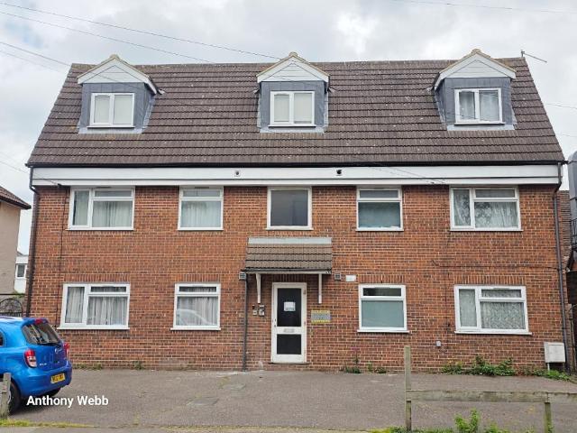 Logan Road, Edmonton N9, 1 bed flat to rent, £1,250 pcm | PrimeLocation
