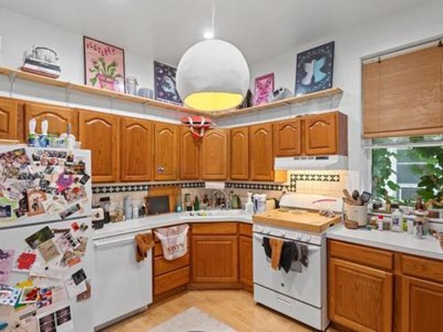 Logan Square Gem | In Unit Laundry, Balcony & Blue Line Access