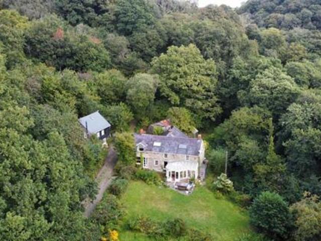 Login, Whitland, 4 Bedroom Detached