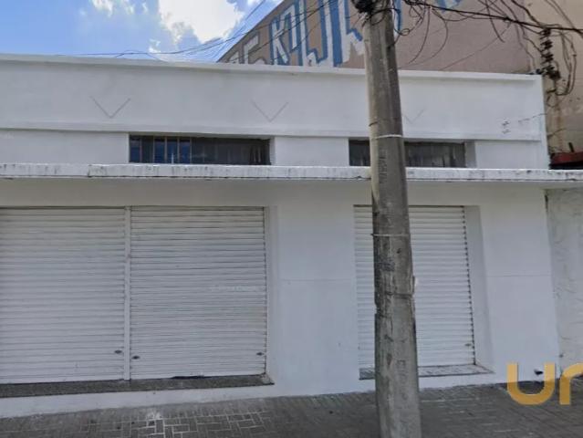 Loja no Novo Mundo de 250 m²