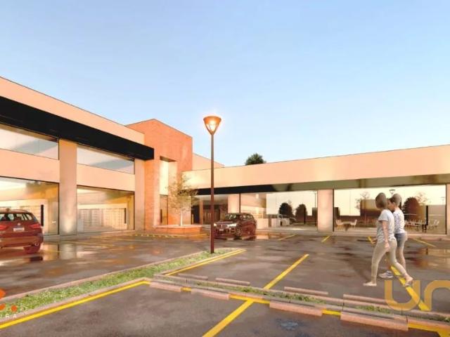 Loja no Boqueirão de 910 m²