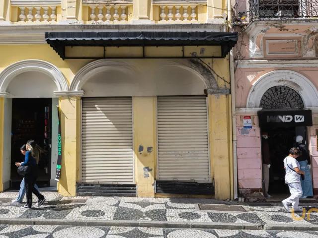 Loja no Centro de 209.37 m²