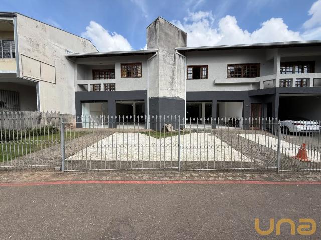 Loja no Santa Felicidade de 400 m²