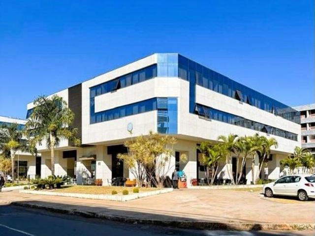 Loja com Mezanino e subsolo Raridade 150 m²