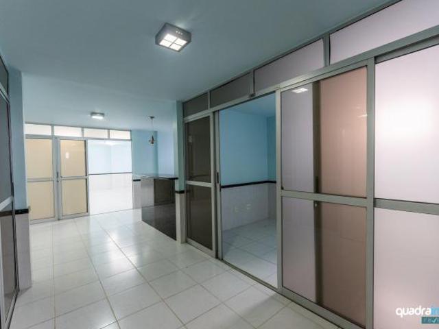 Loja Comercial CLN 316 Norte – Localização Estratégica e Acessibilidade