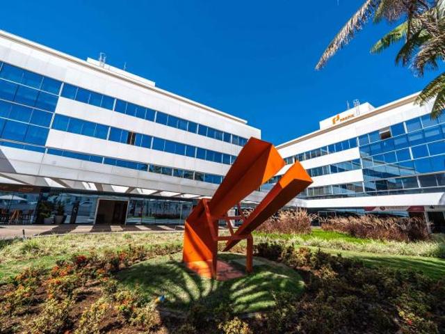 Loja Comercial Golden Office Corporate