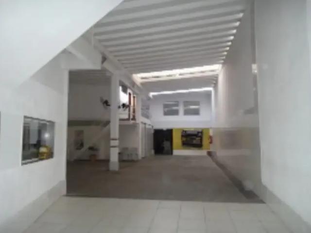 Loja / Comércio para Locação em Nova Iguaçu/RJ Centro