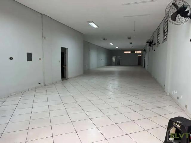 Loja / Comércio para Locação em Osasco/SP Km 18 1 Quartos