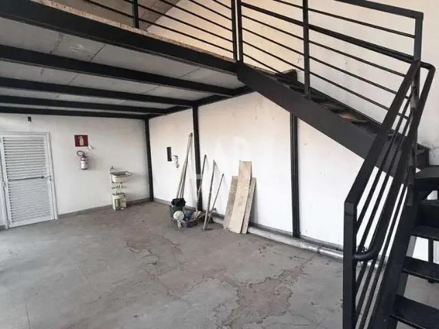 Loja / Comércio para Locação em Belo Horizonte/MG Castelo 2 Quartos