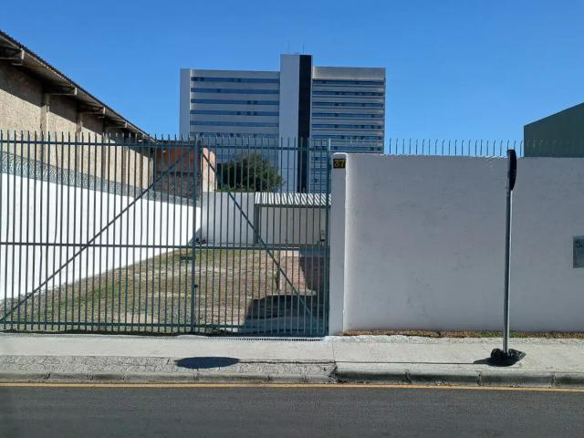 Loja / Comércio para Locação em Curitiba/PR Capão Raso